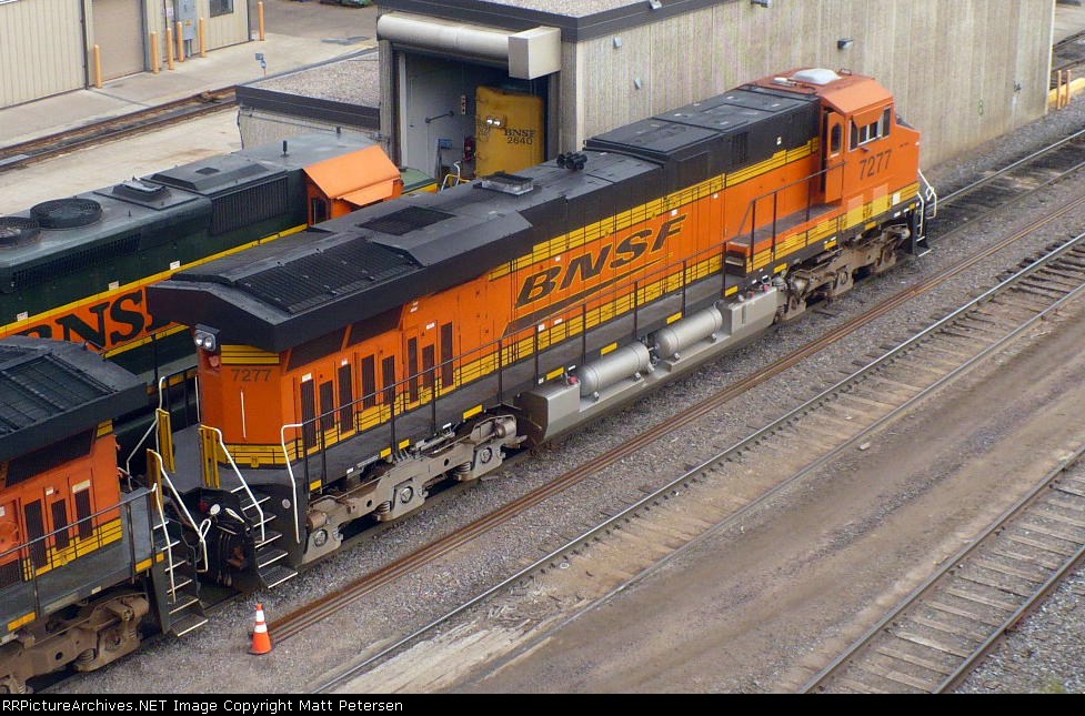 BNSF 7277